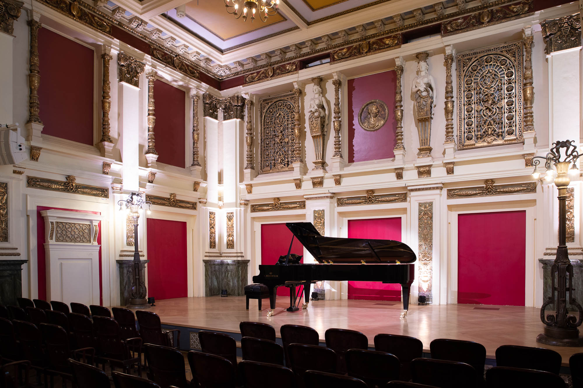 Säle & Vermietung - Ehrbarsaal